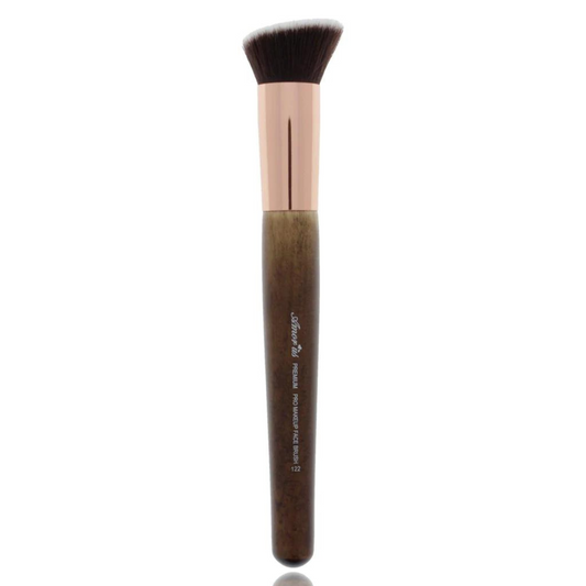 AMOR US – Issey-K Makeup